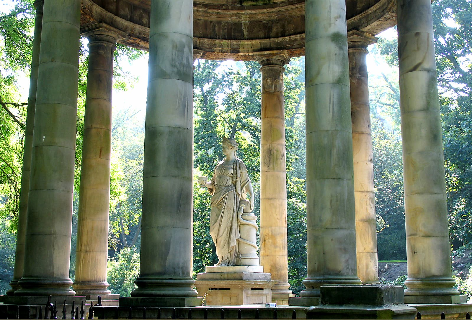 St. Bernard's Well Trail Step » Audio Trail » The Water of Leith ...